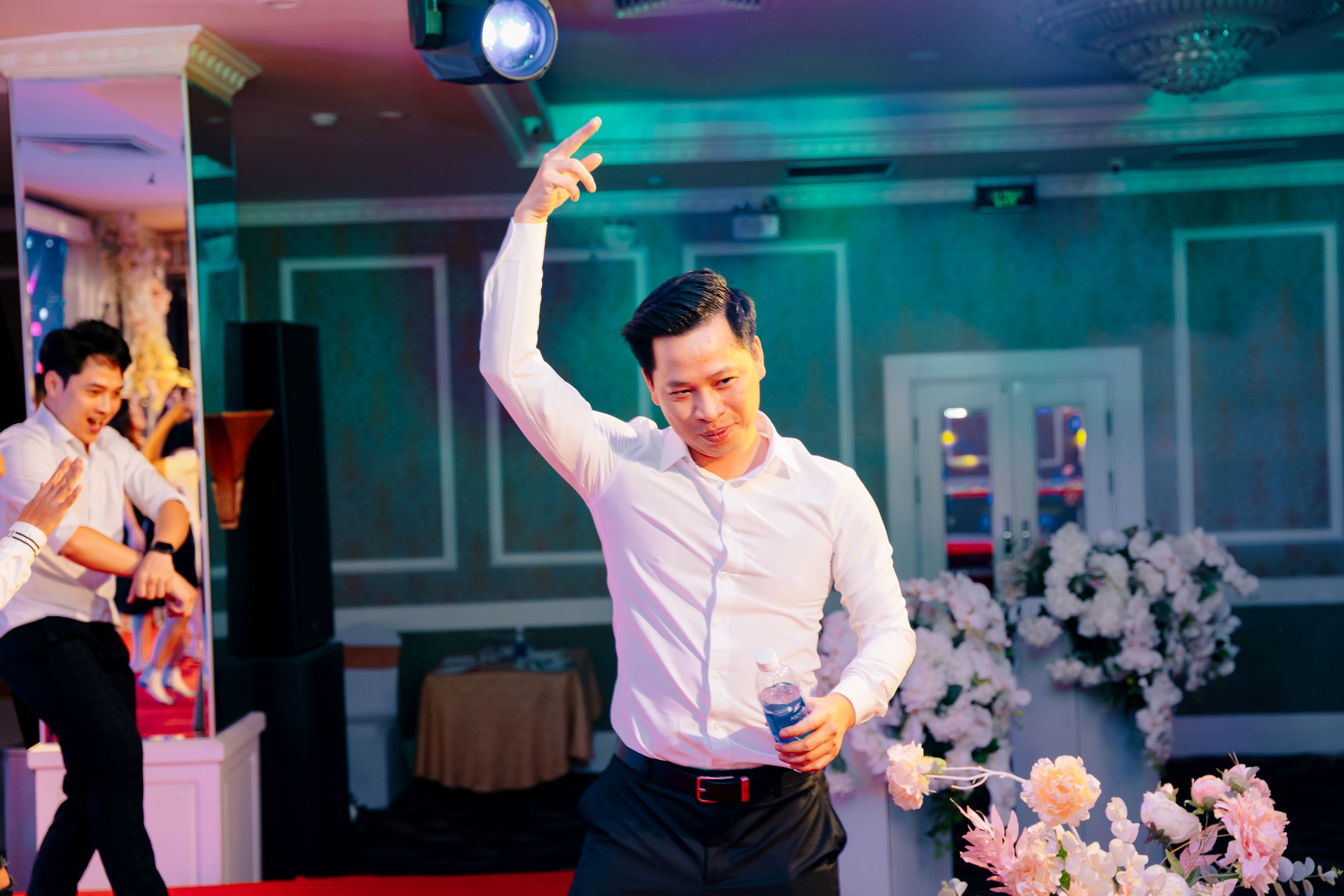 YEAR END PARTY 2021 – Tiệc tất niên đầy ấn tượng và đáng nhớ của công ...